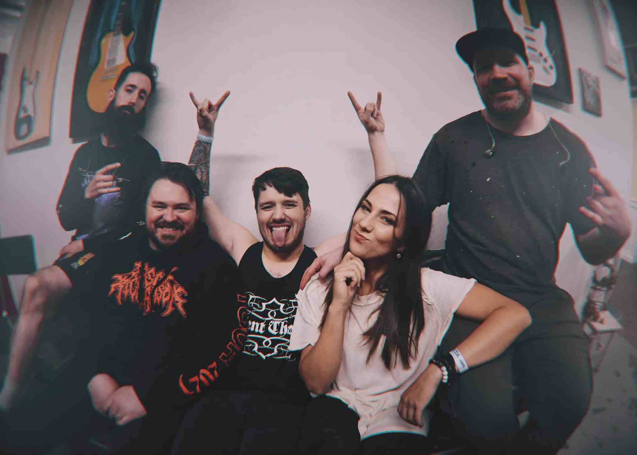 Free Signed CD – MAJOR MOMENT